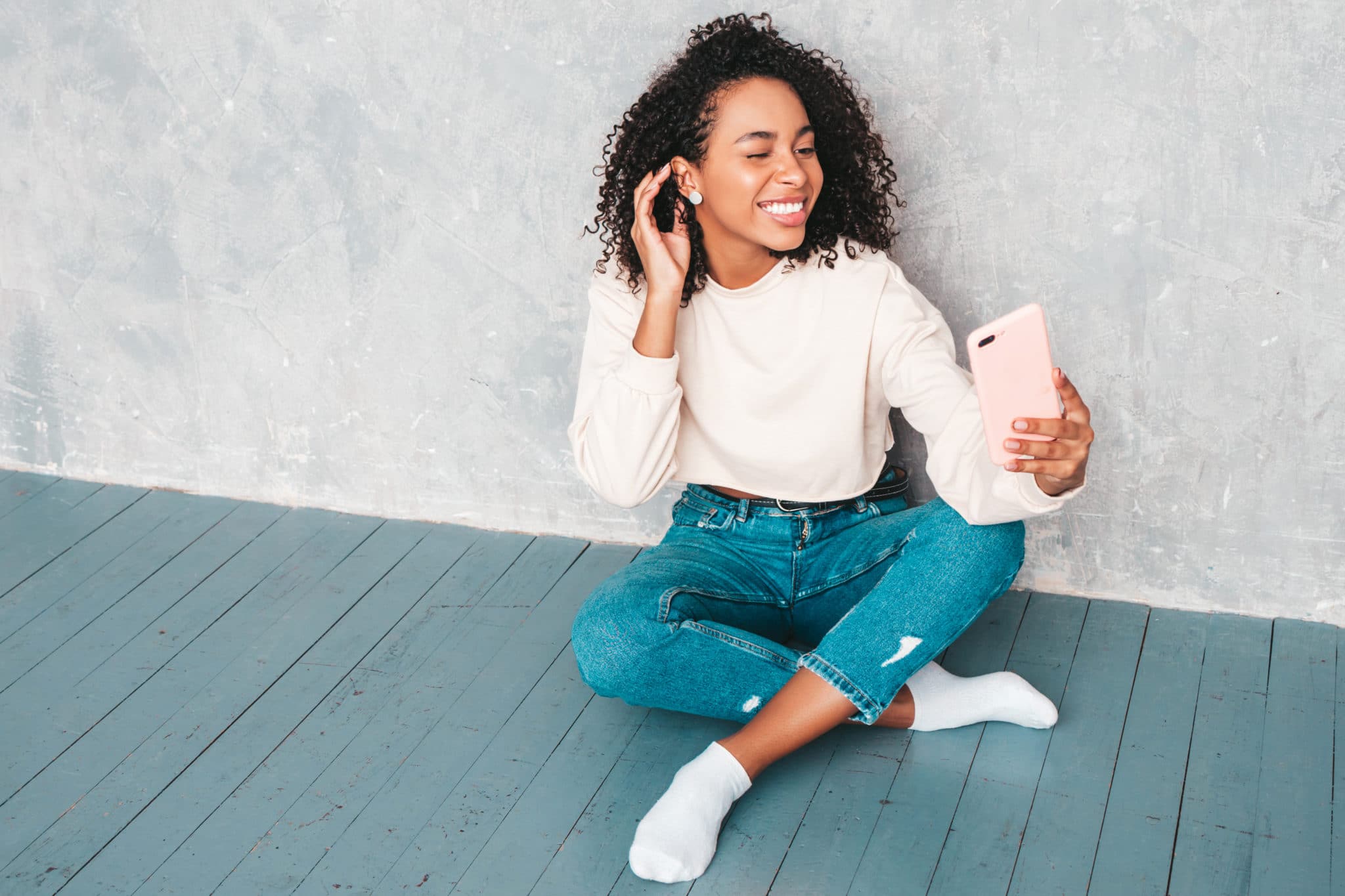 How to Become an Instagram Model: A Basic Guide to Social Media Success